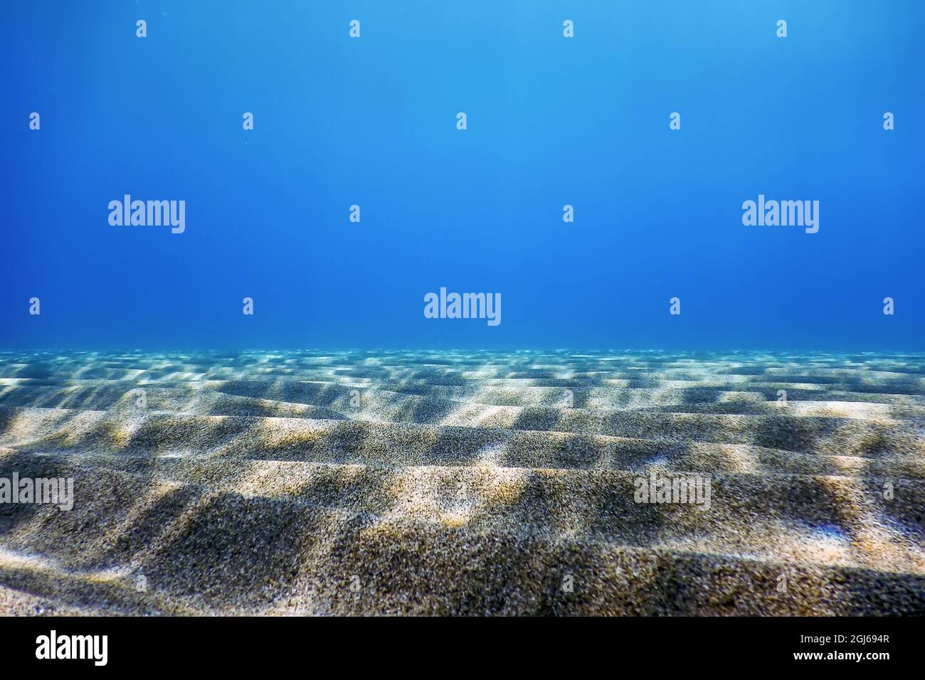 Underwater Blue Ocean, Sandy sea bottom Underwater background Stock ...