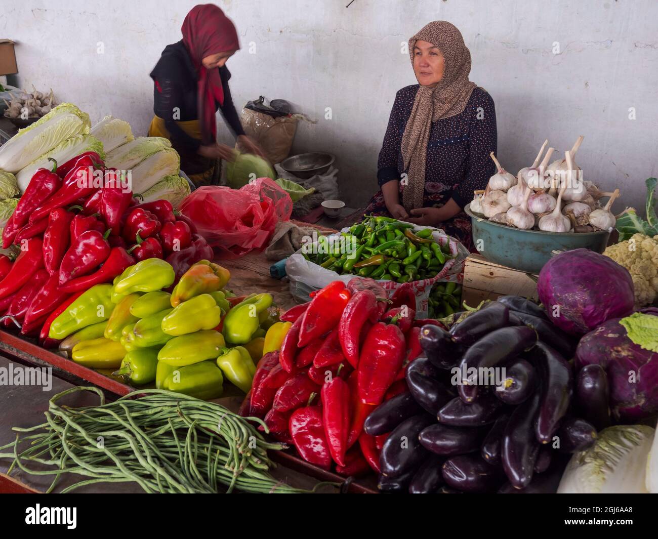 The traditional Bazaar. City Uzgen (Oesgoen, Usgen) close to the border ...