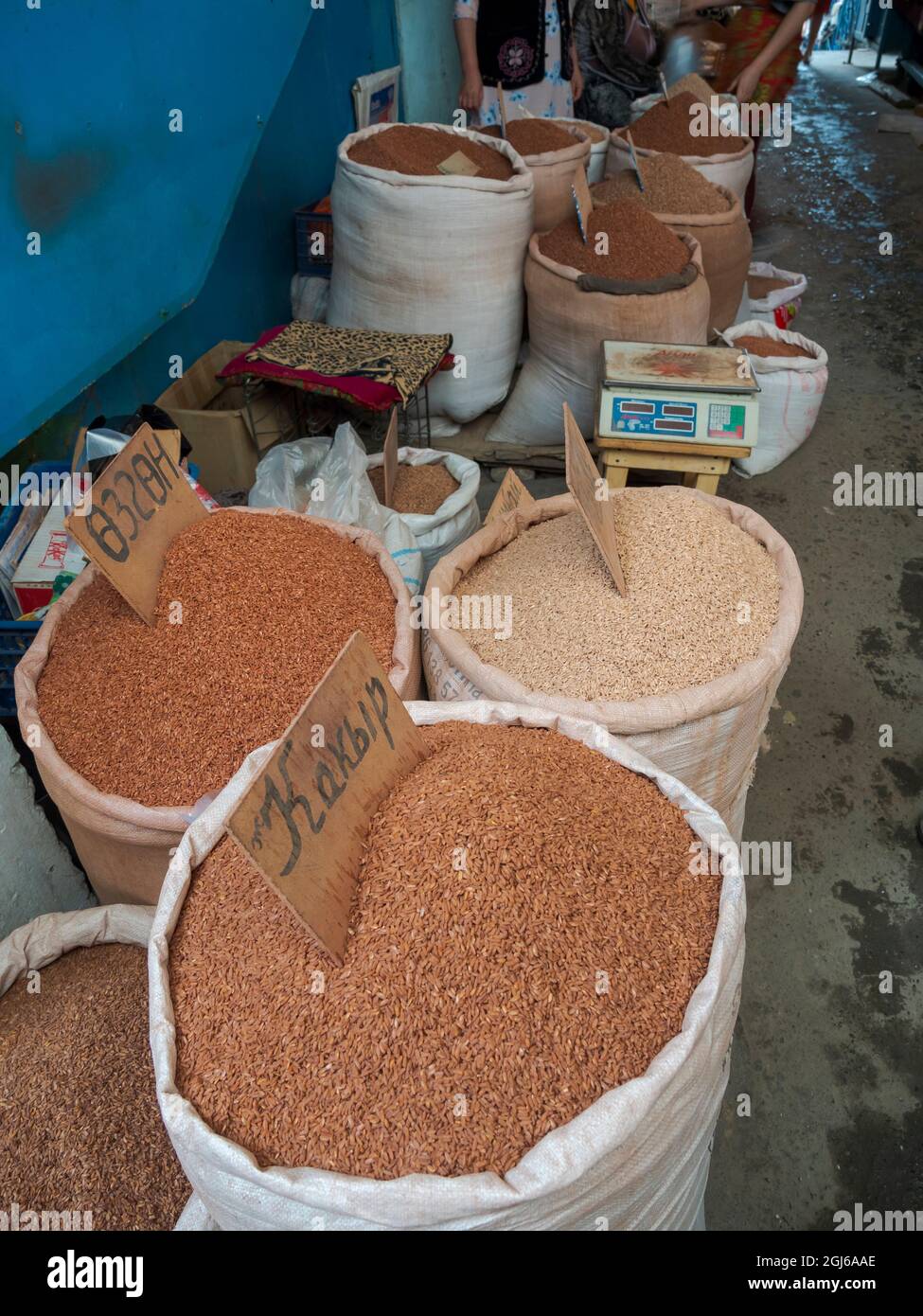 The traditional Bazaar. City Uzgen (Oesgoen, Usgen) close to the border ...