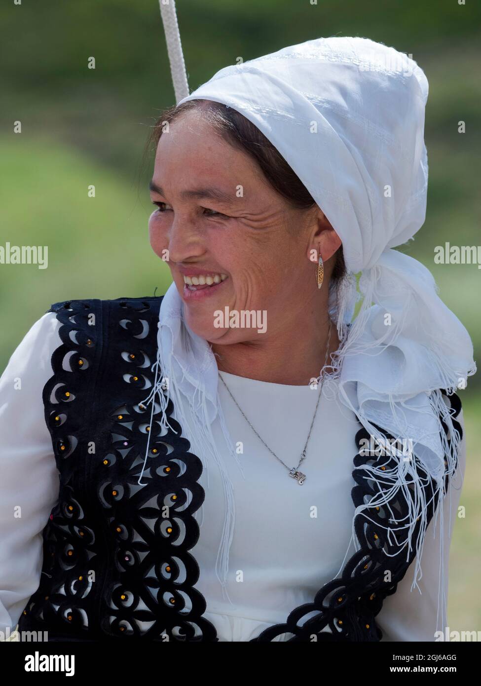 Shan woman in traditional clothing hi-res stock photography and images ...