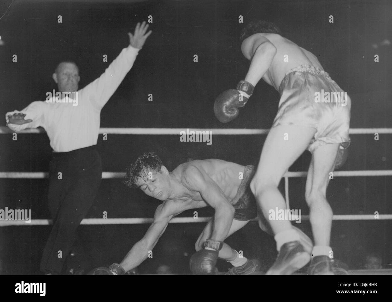 Dai Dower (right) - boxing champion - seen here with Hilaire Caviano of ...