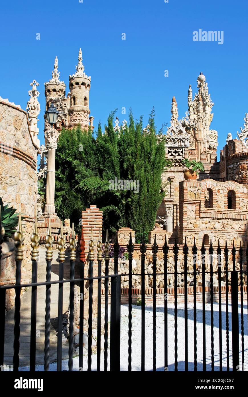 Castillo de colomares hi-res stock photography and images - Alamy