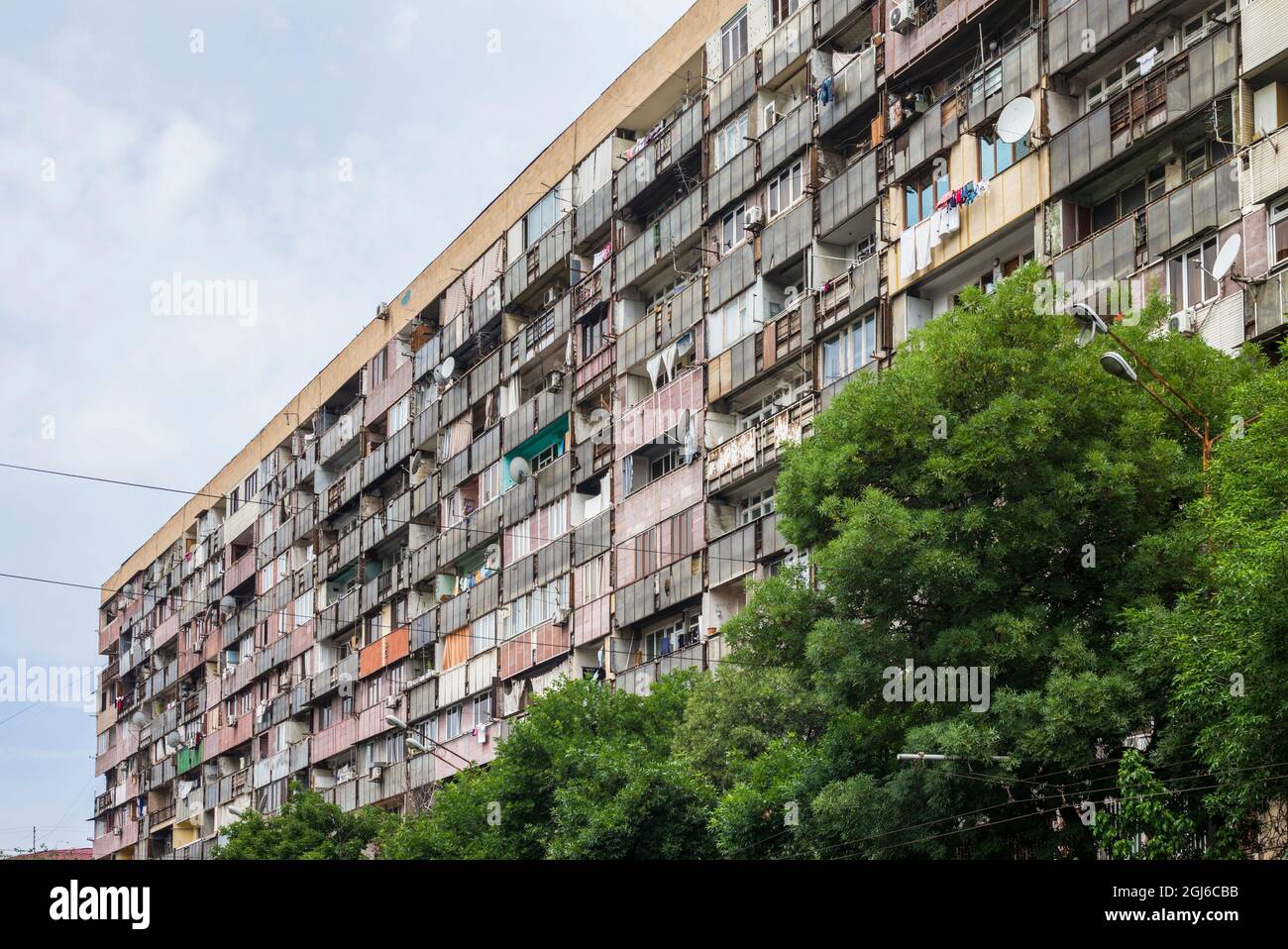 Armenia, Yerevan. Soviet-era kommunalka apartment building Stock Photo ...