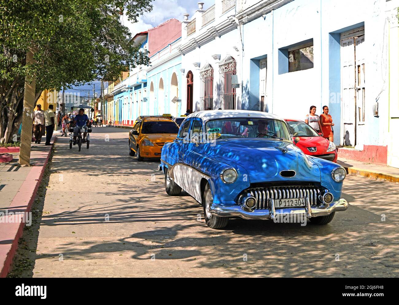 A Buick taxi in Trinidad, Cuba Stock Photo - Alamy