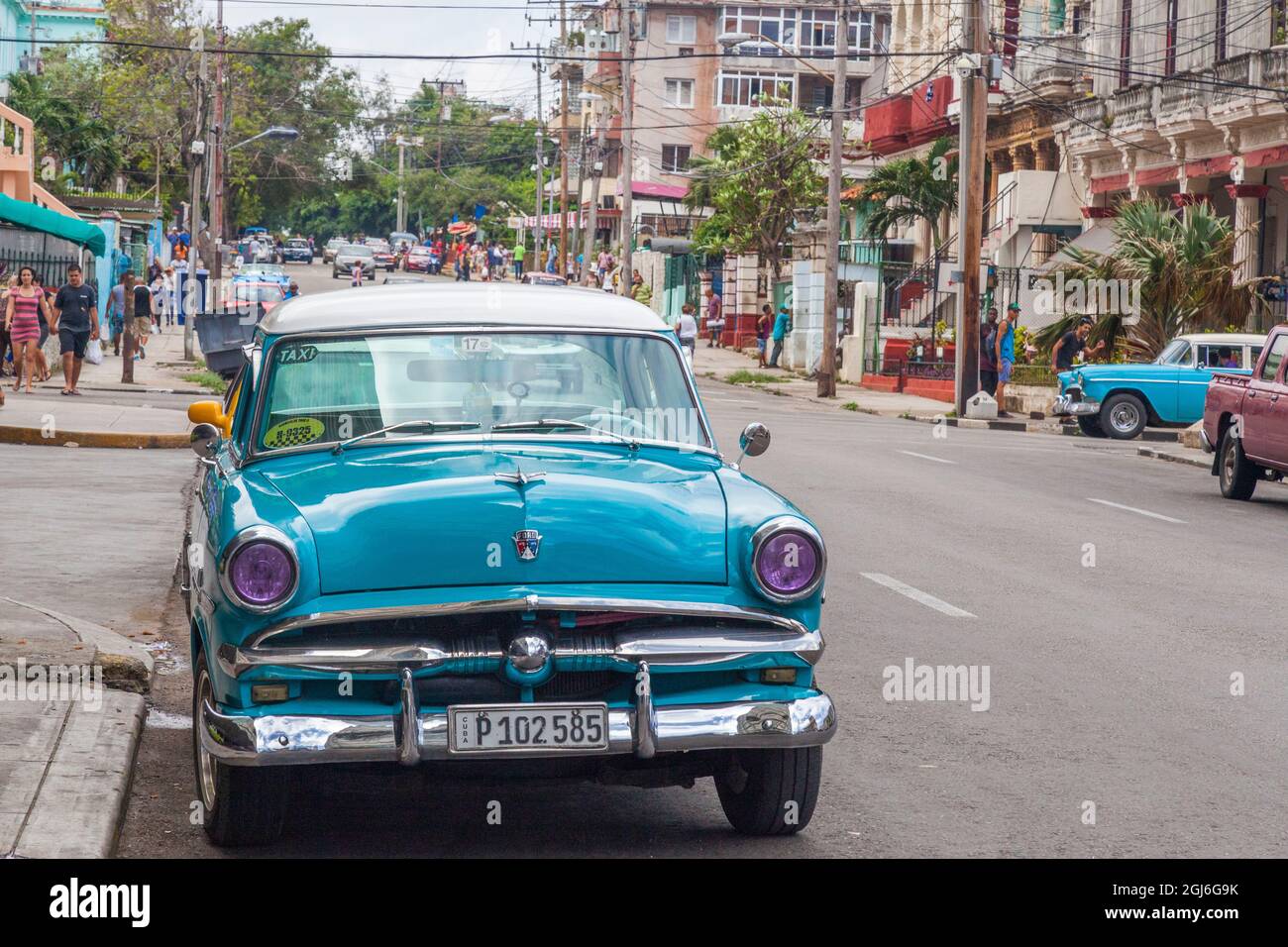 Classic old Ford car parked on the street in New Havana, Cuba Stock ...