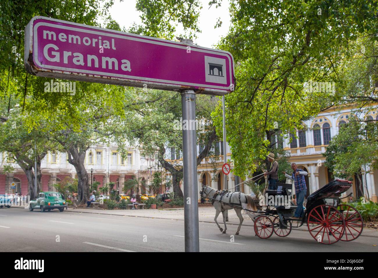 Horse and carriage ride at Granma Memorial at the Museo de la ...