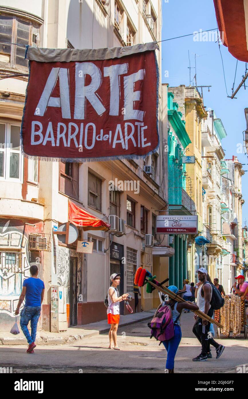 Arte Barrio street in Old Havana, Cuba Stock Photo - Alamy