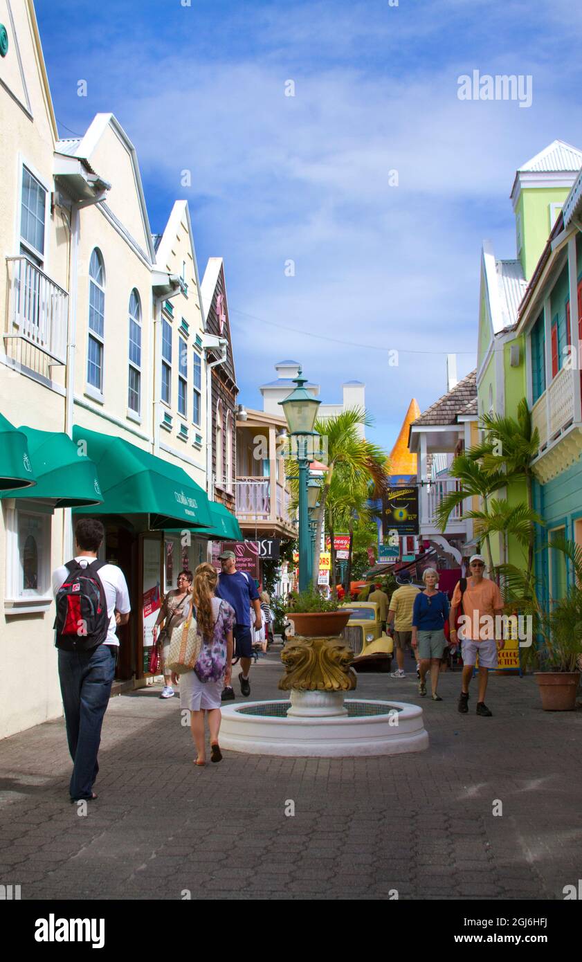 Sint Maarten tourist shopping area Stock Photo - Alamy
