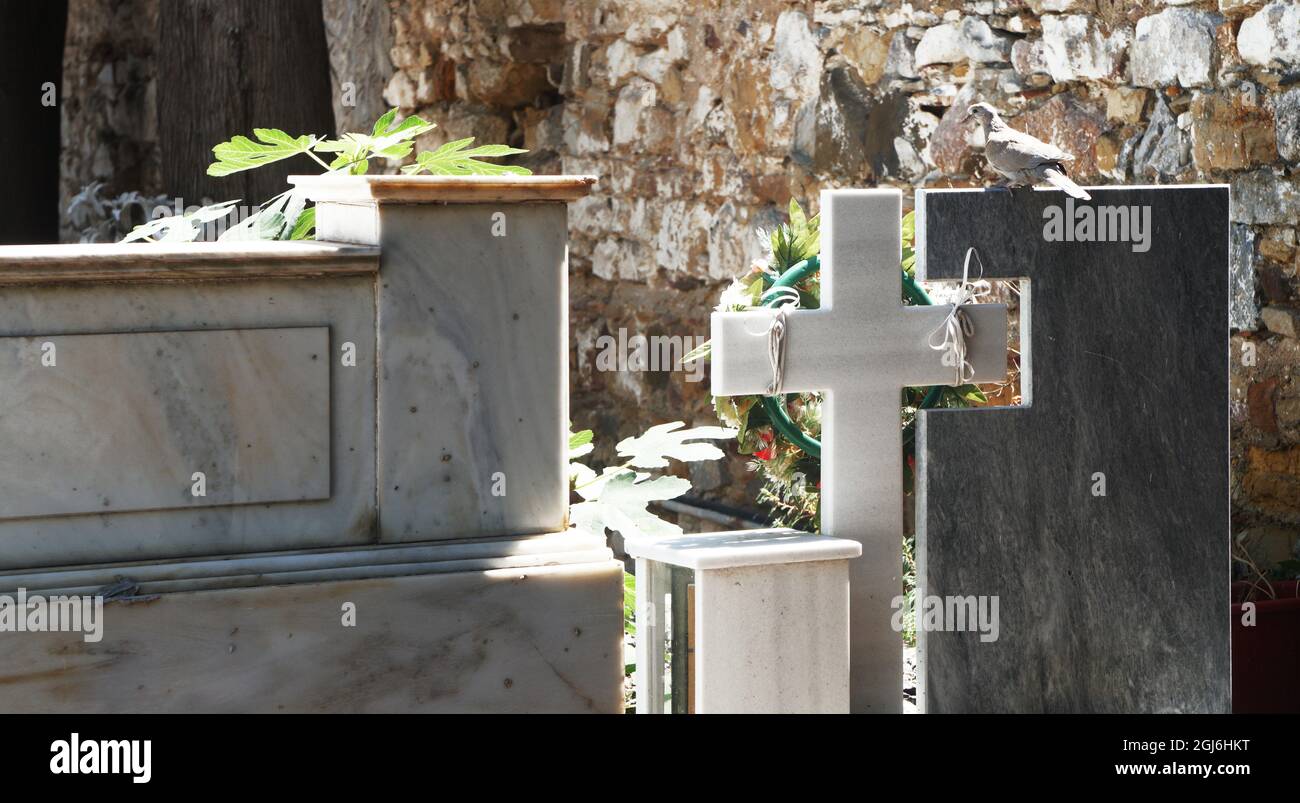 Headstone in greek orthodox cemetery hi-res stock photography and ...
