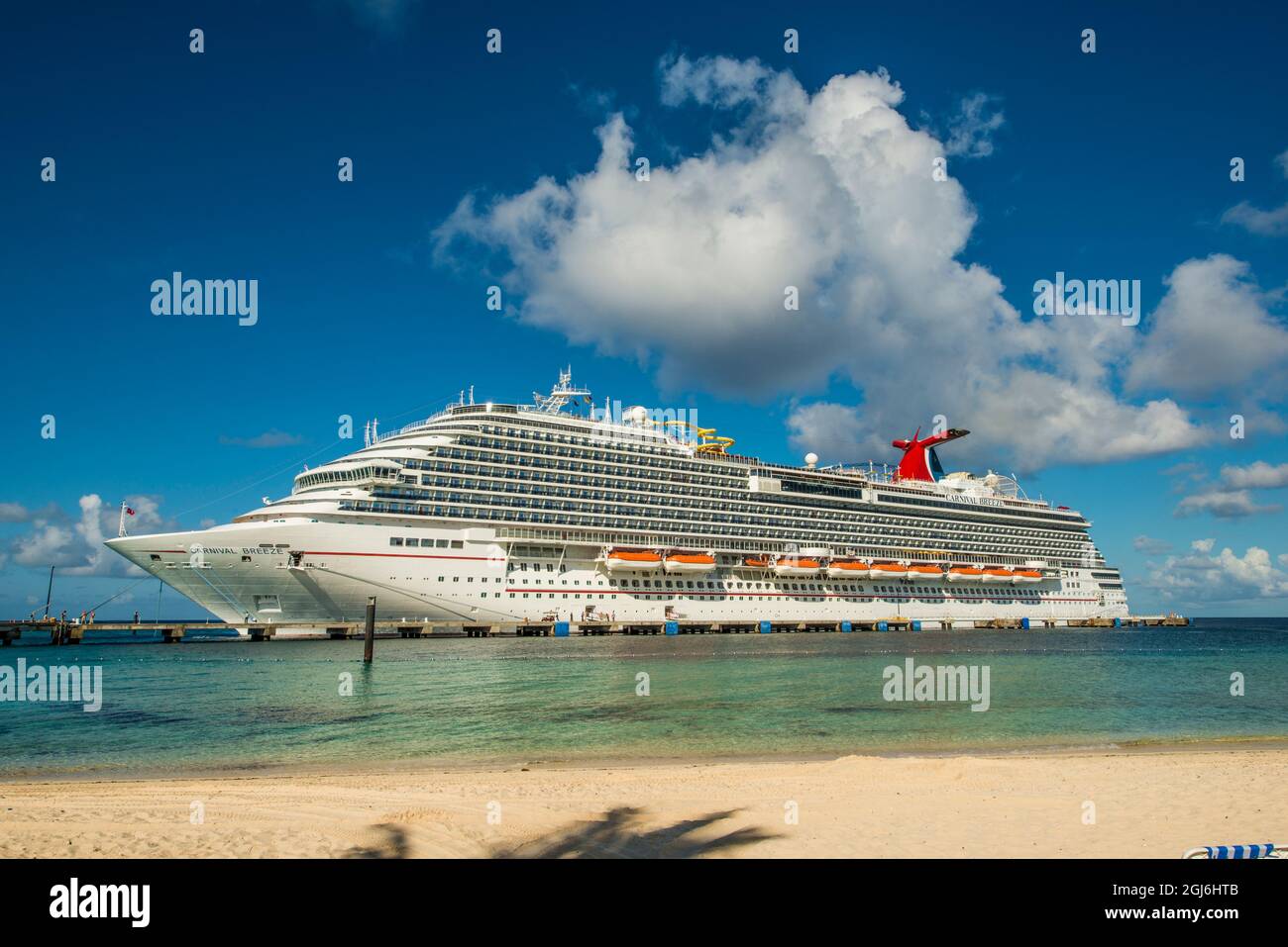 Cruise ship at Grand Turk Cruise Port, Grand Turk Island, Turks and ...