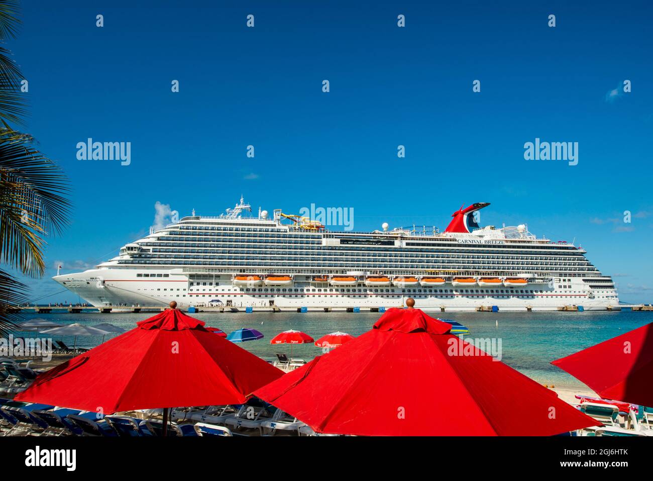 Cruise ship at Grand Turk Cruise Port, Grand Turk Island, Turks and ...