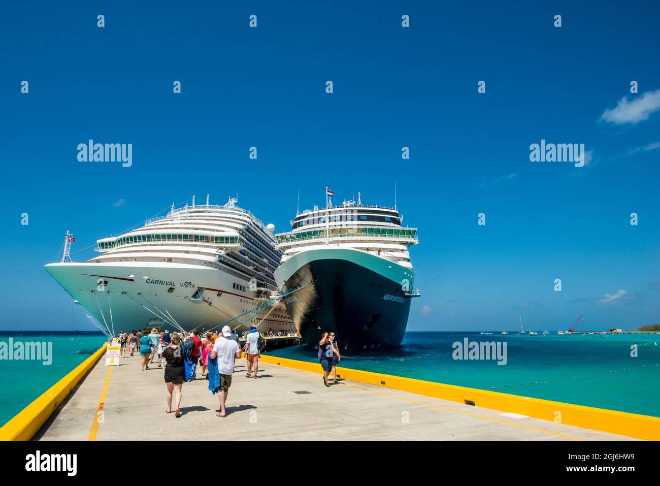 Cruise ship, Grand Turk Cruise Port, Grand Turk Island, Turks and ...