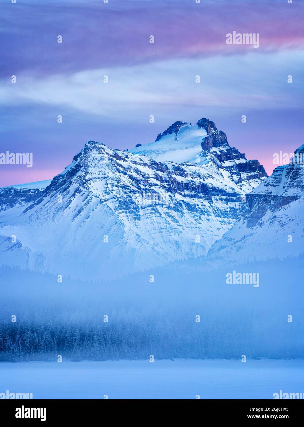 Hector lake banff national park hi-res stock photography and images - Alamy