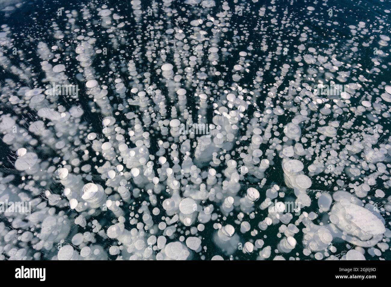 Methane trapped under ice hi-res stock photography and images - Alamy