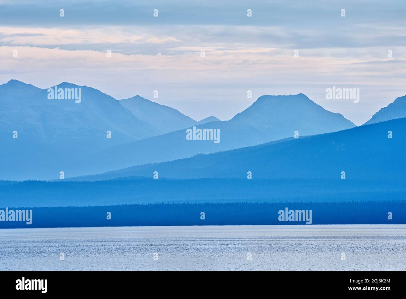 Atlin lake hi-res stock photography and images - Alamy
