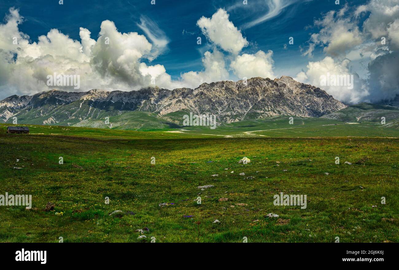 Gran Sasso mountain range, the peaks of Monte Prena and Brancastello ...