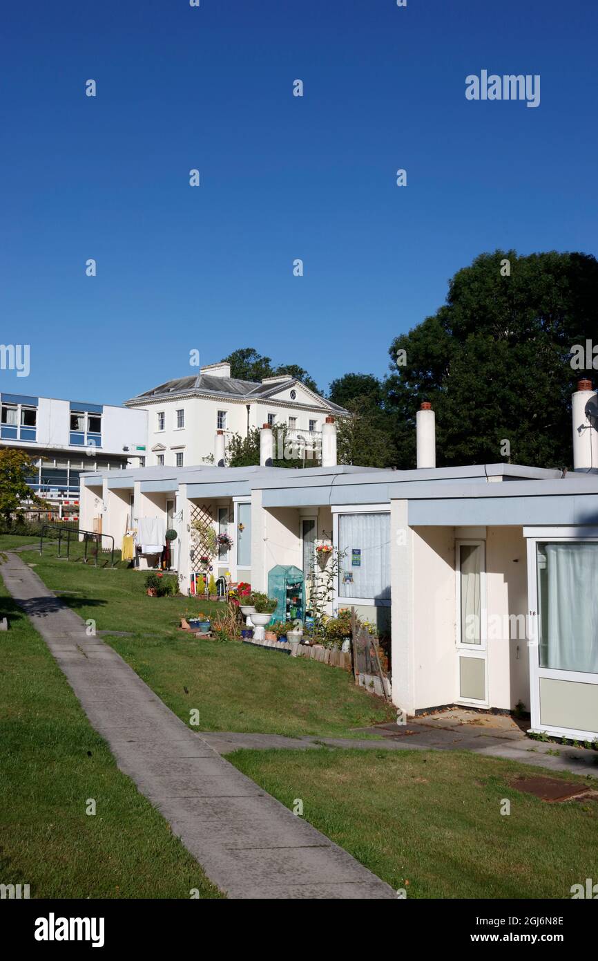 Bungalows on Minstead Gardens in front of Mount Clare, Alton East ...