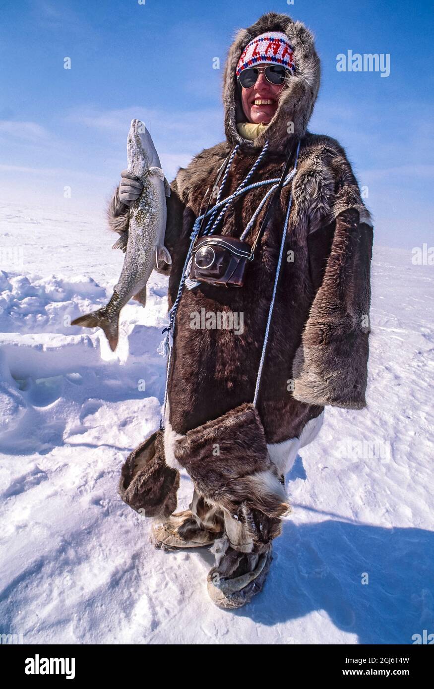 Inuit traditional fishing hi-res stock photography and images - Alamy