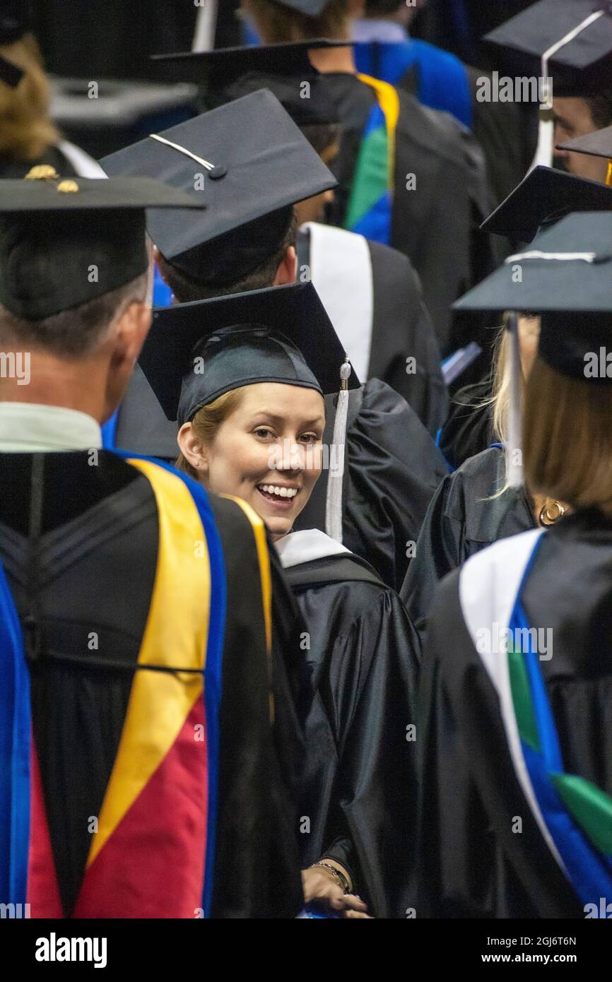 Female college graduate hi-res stock photography and images - Alamy