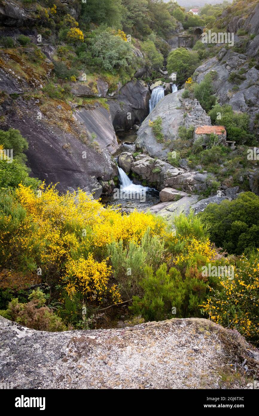 Cascata do laboreiro hi-res stock photography and images - Alamy