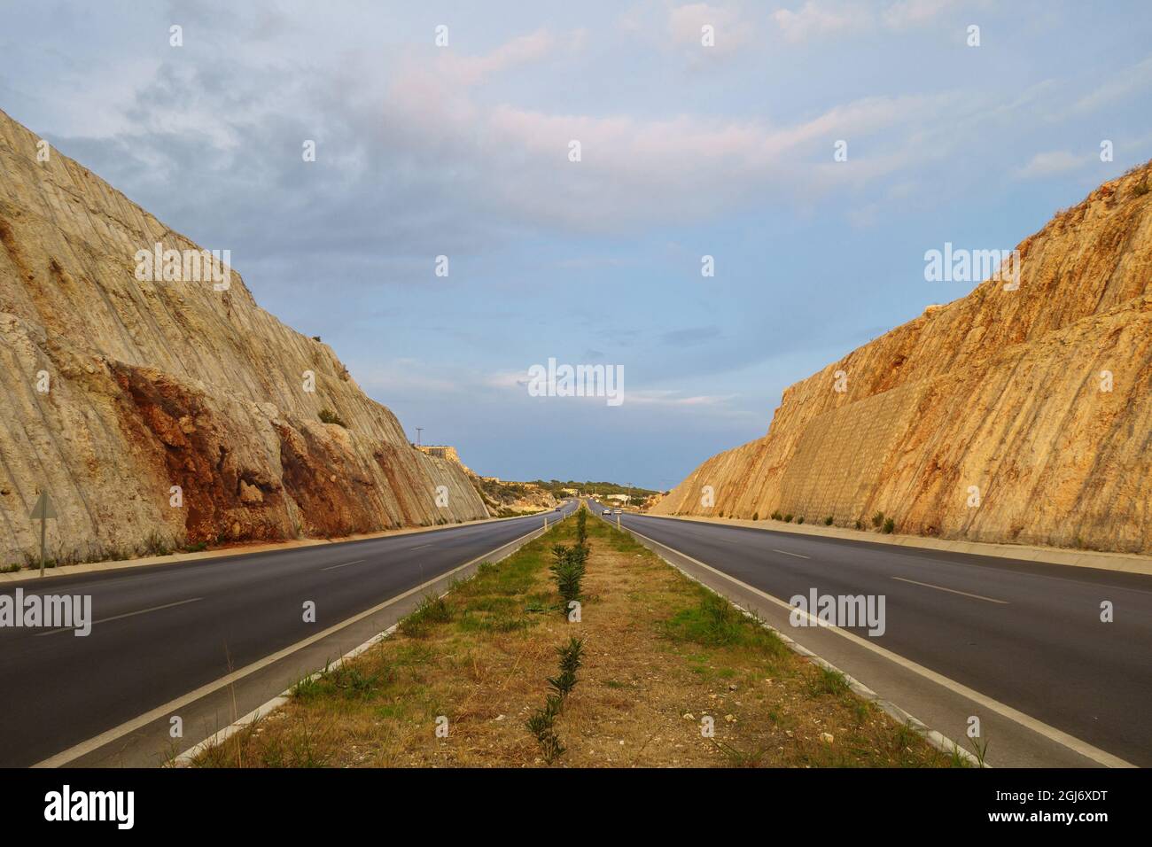 Red strip road hi-res stock photography and images - Alamy