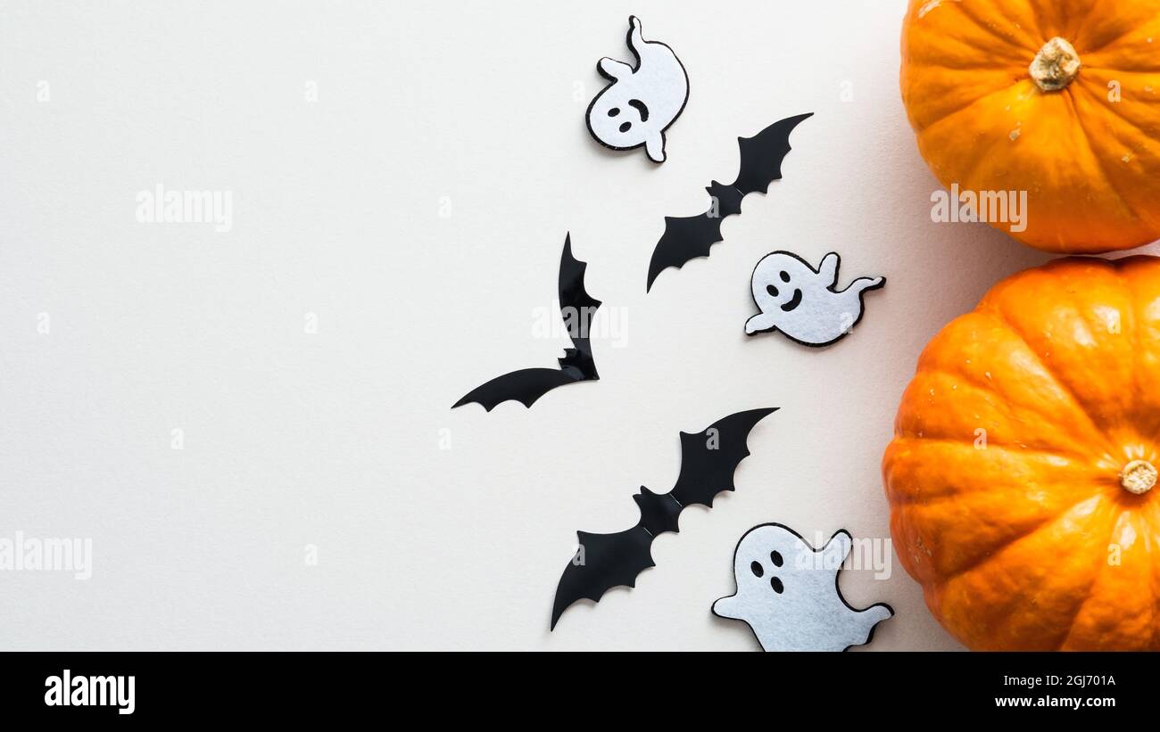 White Pumpkin Banner Retro Halloween Bunting Decoration | Spooky Decor