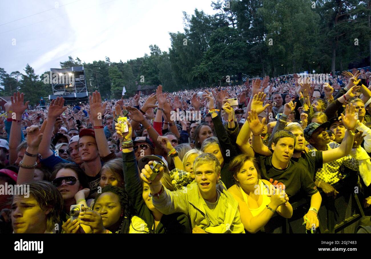 Hove festival hi-res stock photography and images - Alamy
