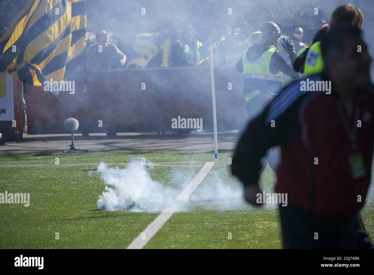 Soccer pitch flares hi-res stock photography and images - Alamy