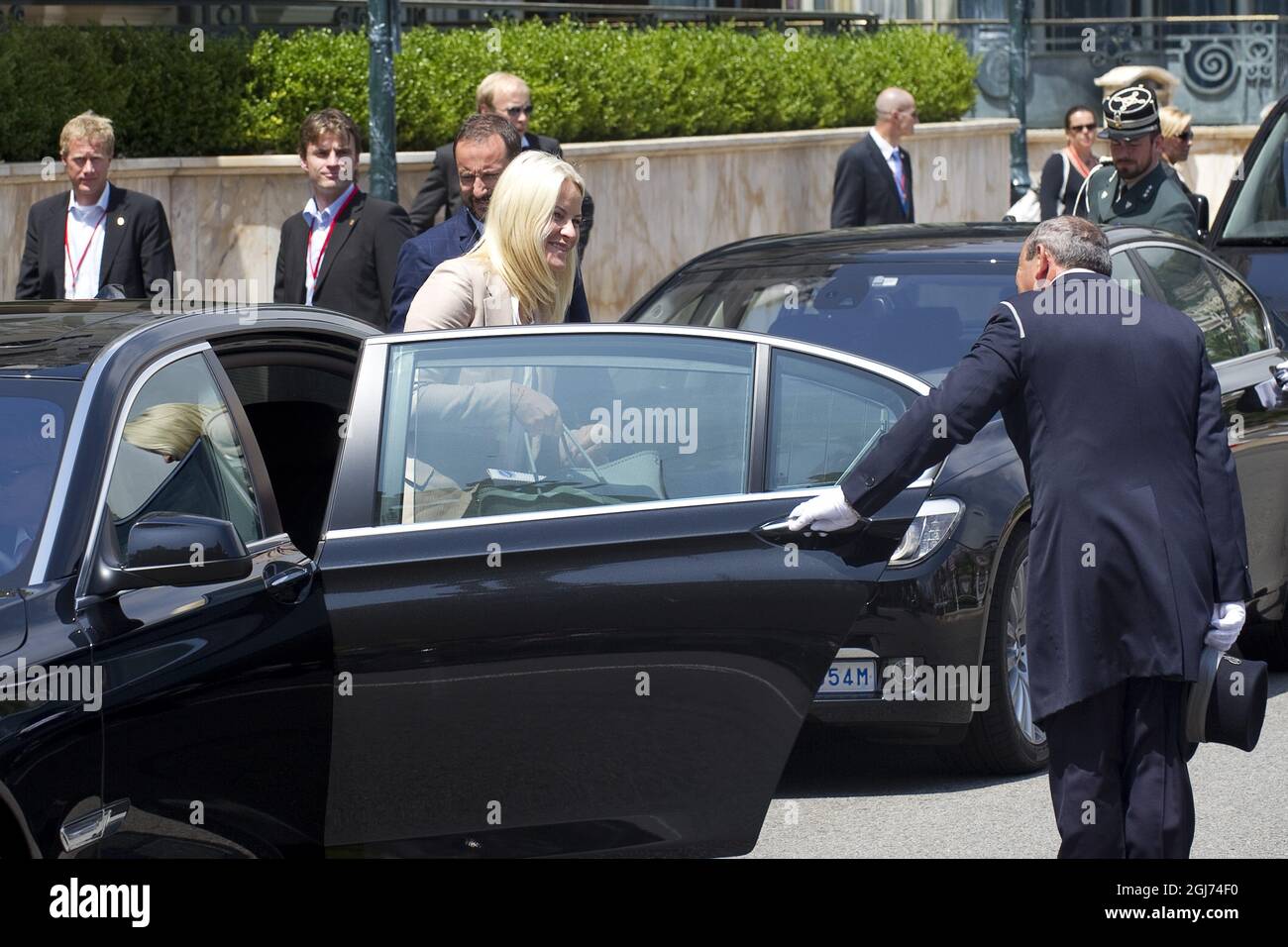 MONTE CARLO 20110701 Crown Prince Haakon of Norway arrive along with ...