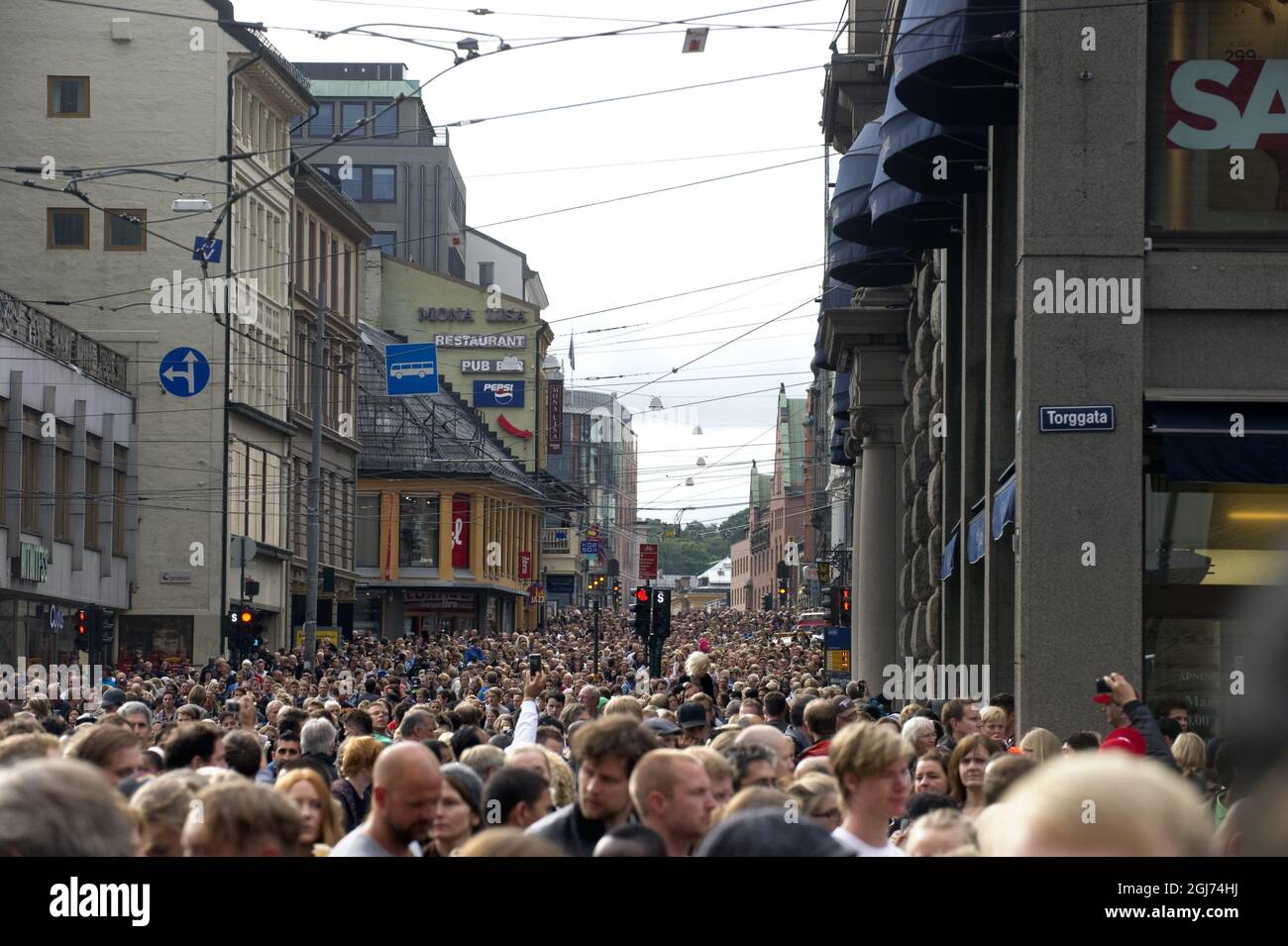 OSLO 20110725 Several hundred thousand Norwegians attended the anti ...