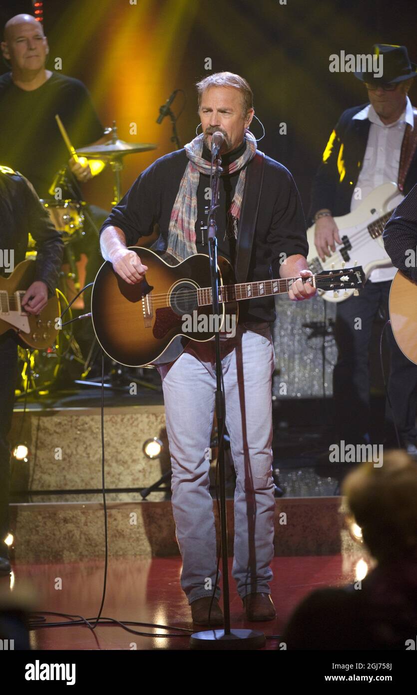 Kevin Costner appears on TV host Skavlan's show Stock Photo - Alamy