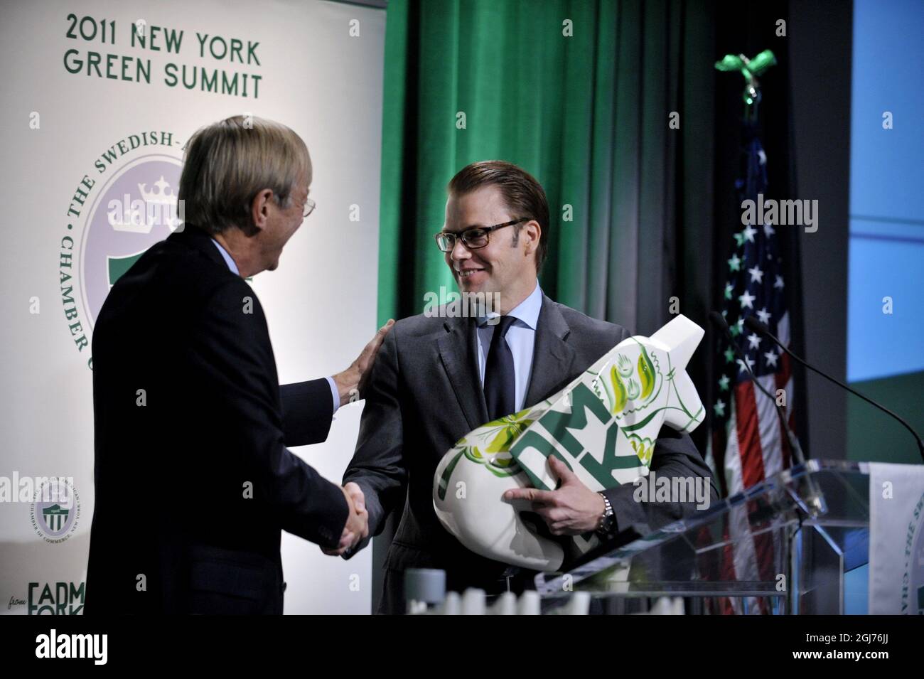 NEW YORK 20111102 Sweden's Prince Daniel is greeted and given a sitting ...