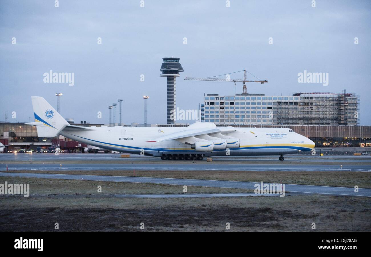 The worlds largest airplane hi-res stock photography and images - Alamy