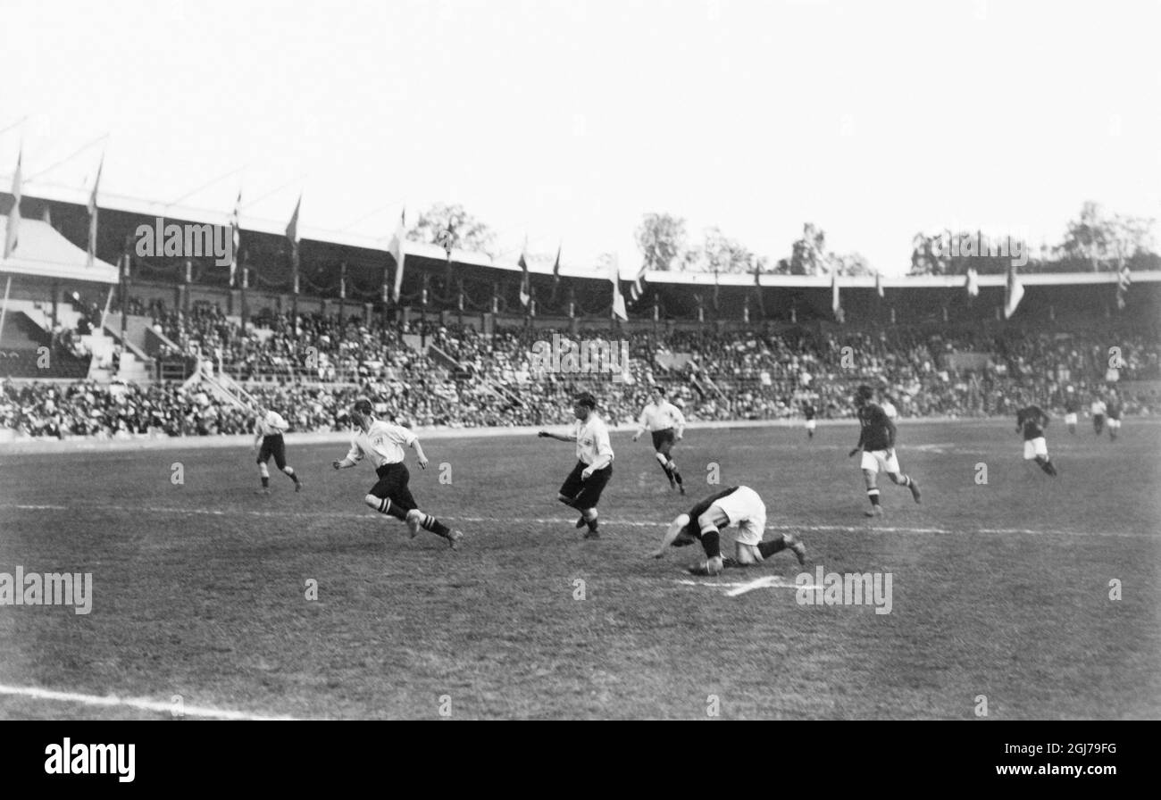 1900 summer olympics hi-res stock photography and images - Alamy