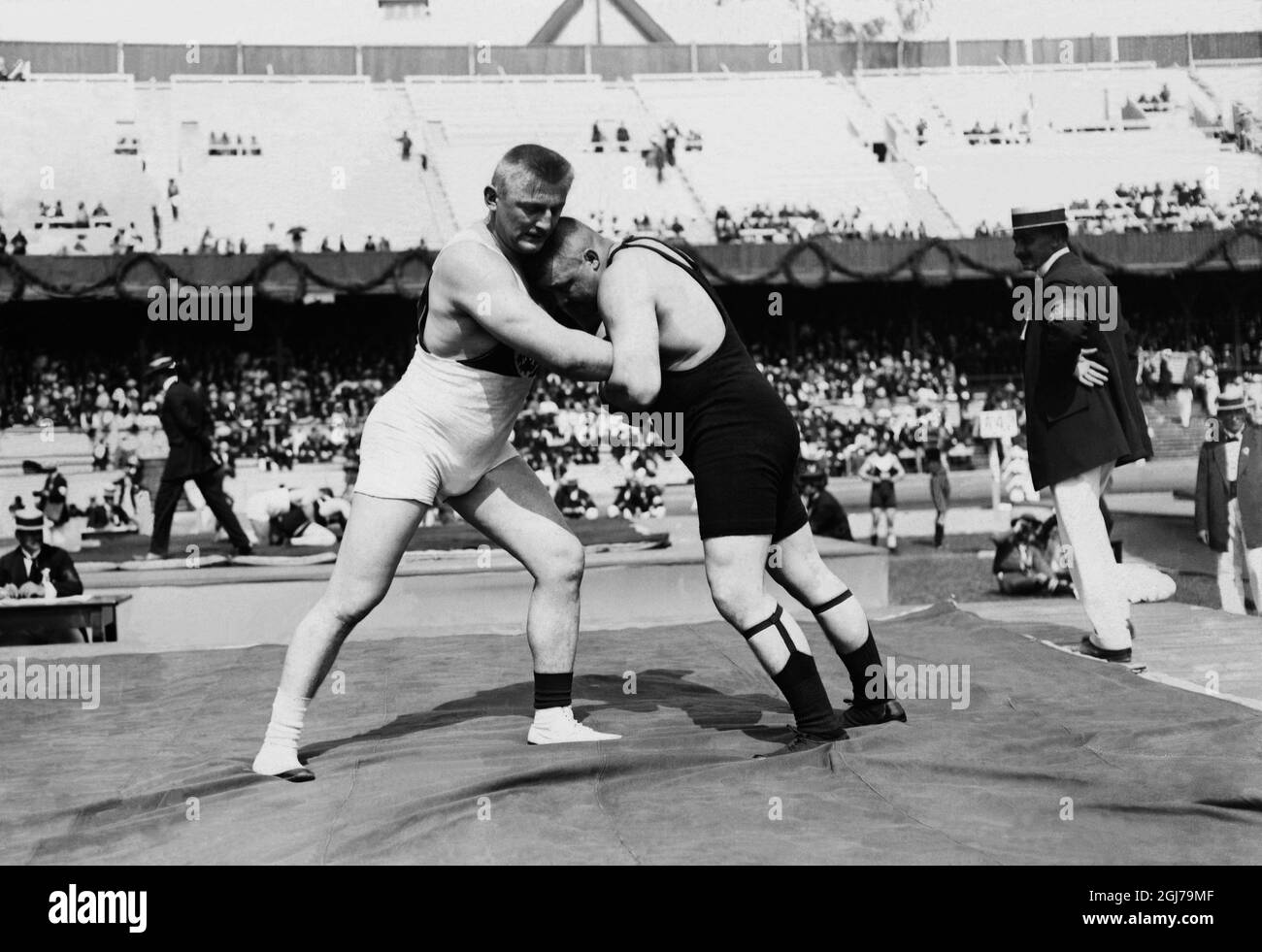 German wrestler Black and White Stock Photos & Images - Alamy