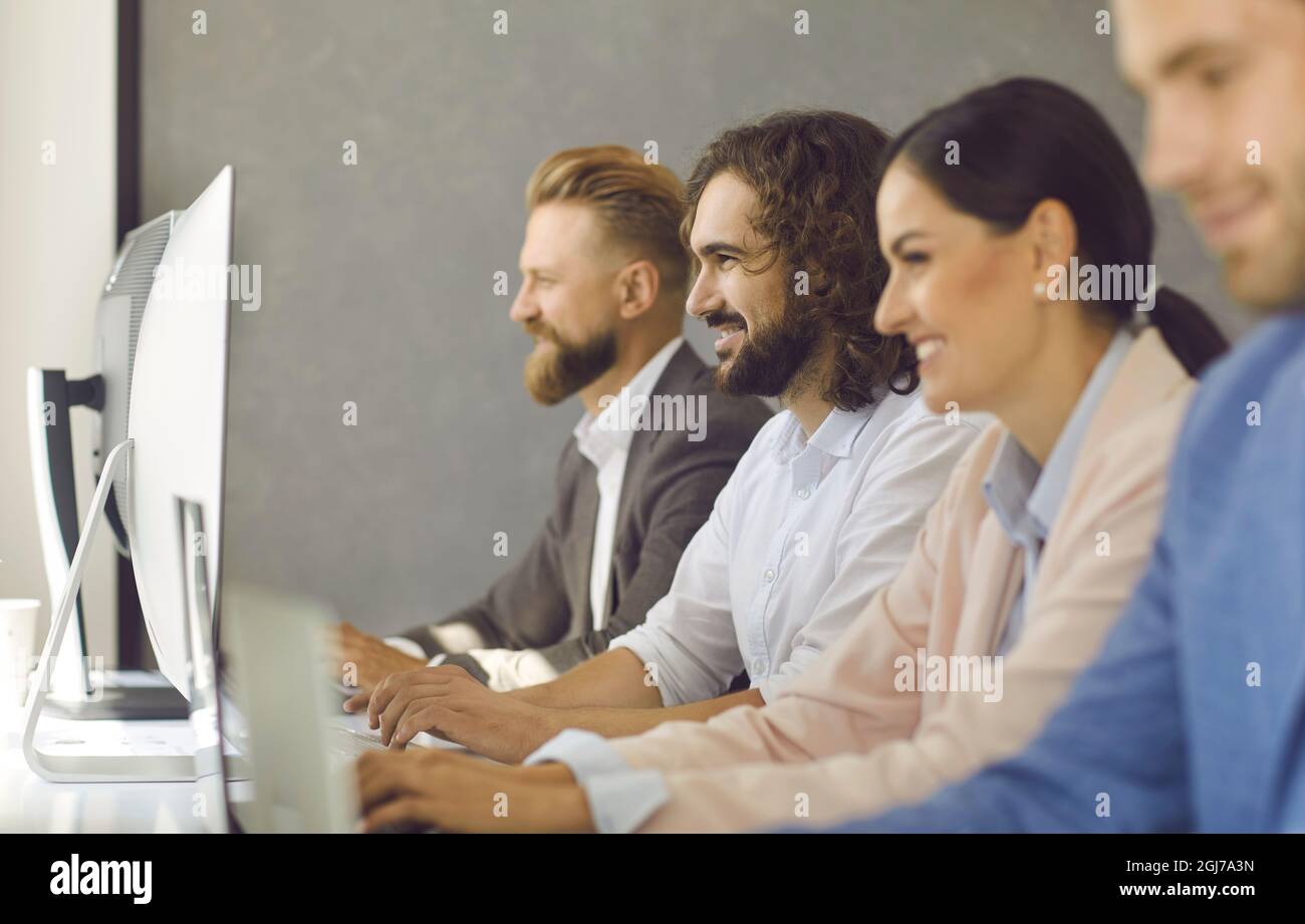 Computer training center hi-res stock photography and images - Alamy