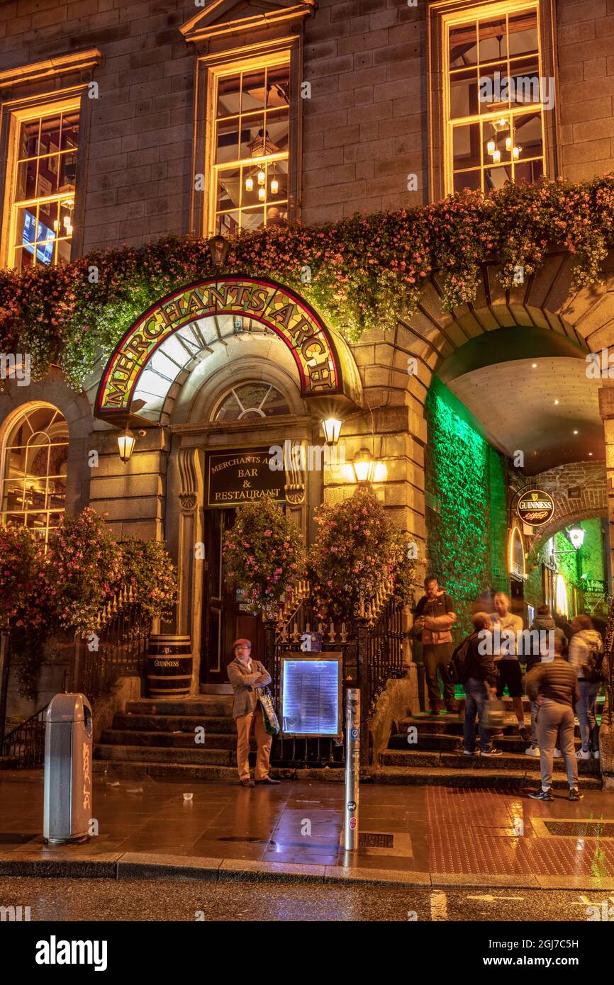 Merchant's Arch Dublin High Resolution Stock Photography and Images - Alamy