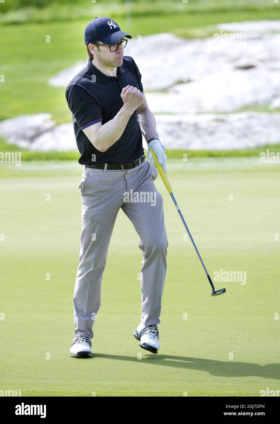 STOCKHOLM 20120610 Prince Daniel played golf with ice hockey ...