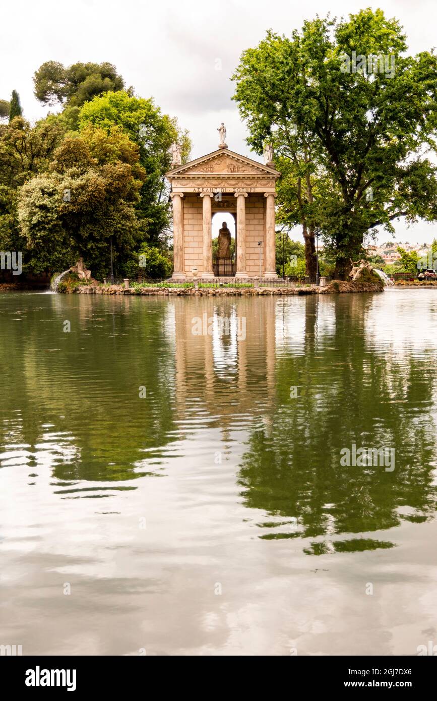 Italy, Rome. Pincio (Pincian Hill), Villa Borghese Garden, Laghetto de ...