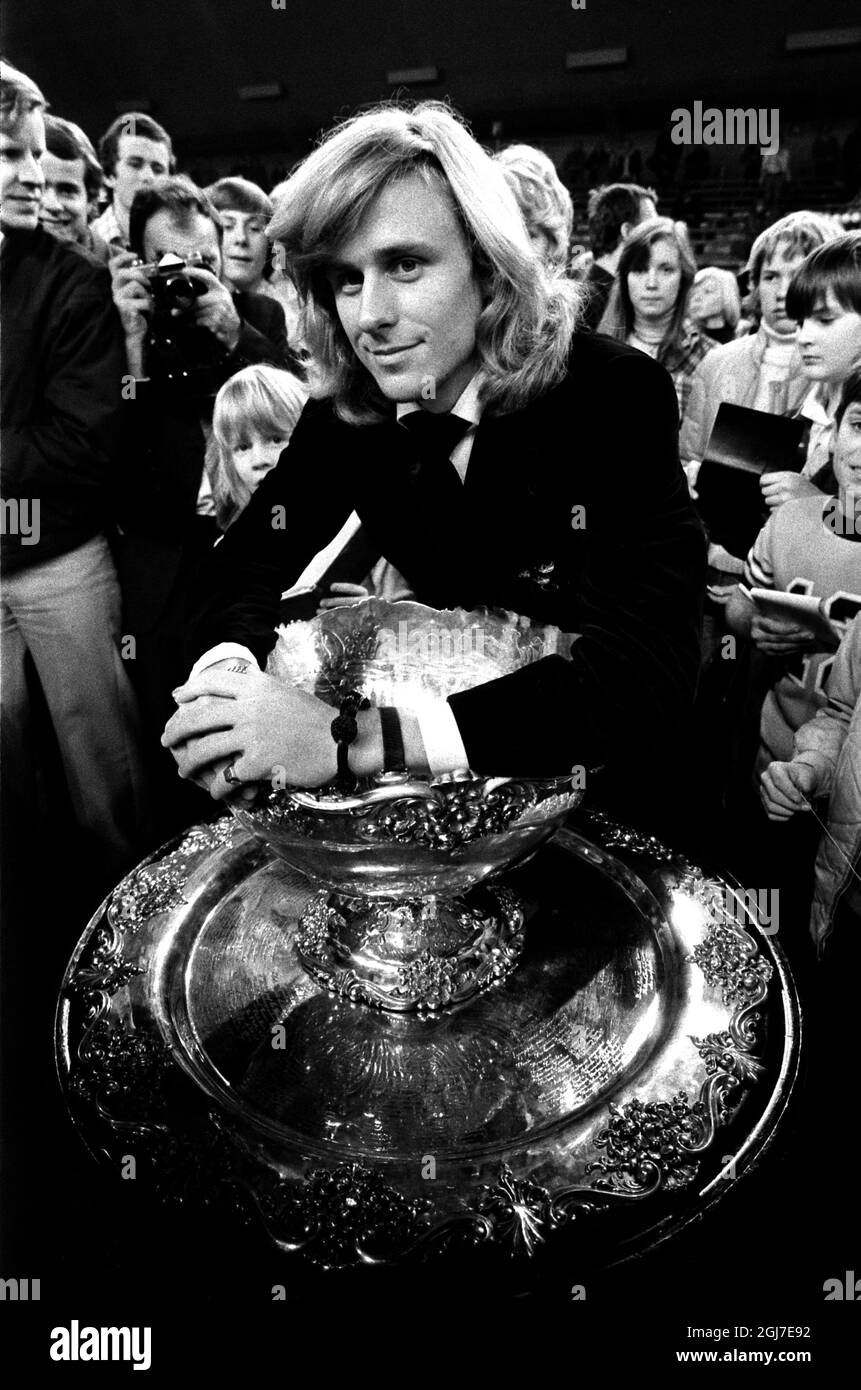 STOCKHOLM 1975-12-21 Bjorn Borg pose with Davis Cup trophy after ...