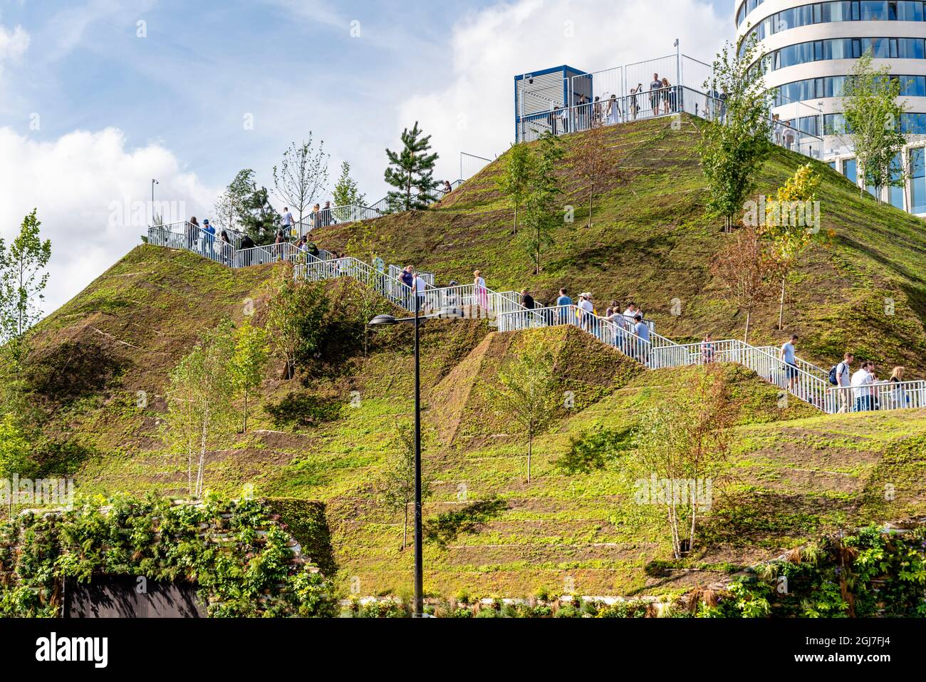 The Marble Arch Mound Temporary Landscape Installation, London, UK ...