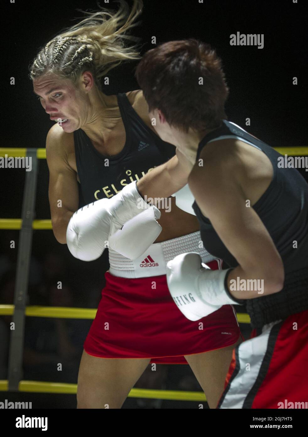 STOCKHOLM 2012-10-05 Sweden's Mikaela Lauren (L) fights against Serbia ...