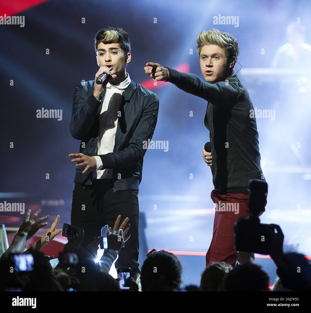 One direction x factor hi-res stock photography and images - Alamy
