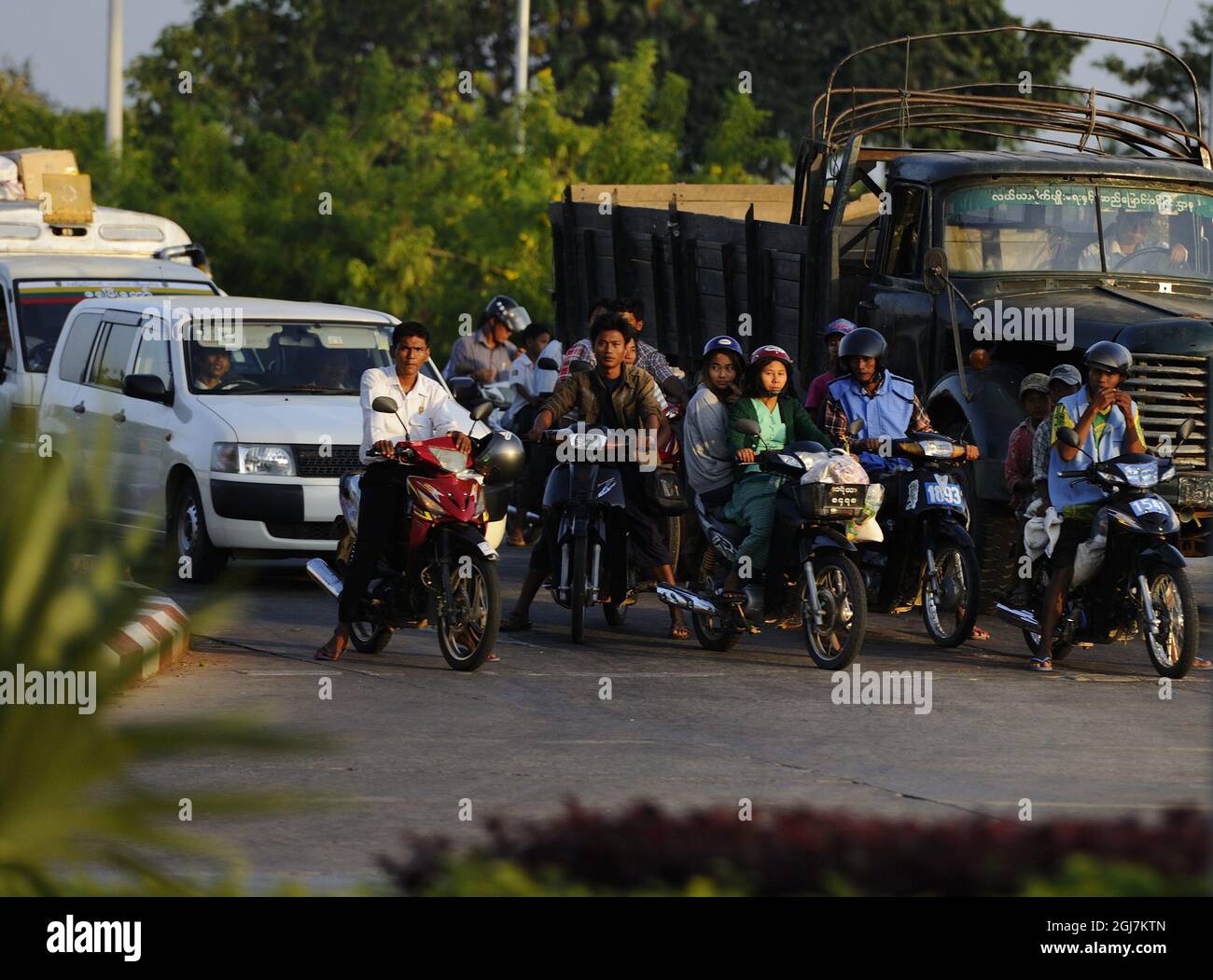 Pyinmana myanmar hi-res stock photography and images - Alamy