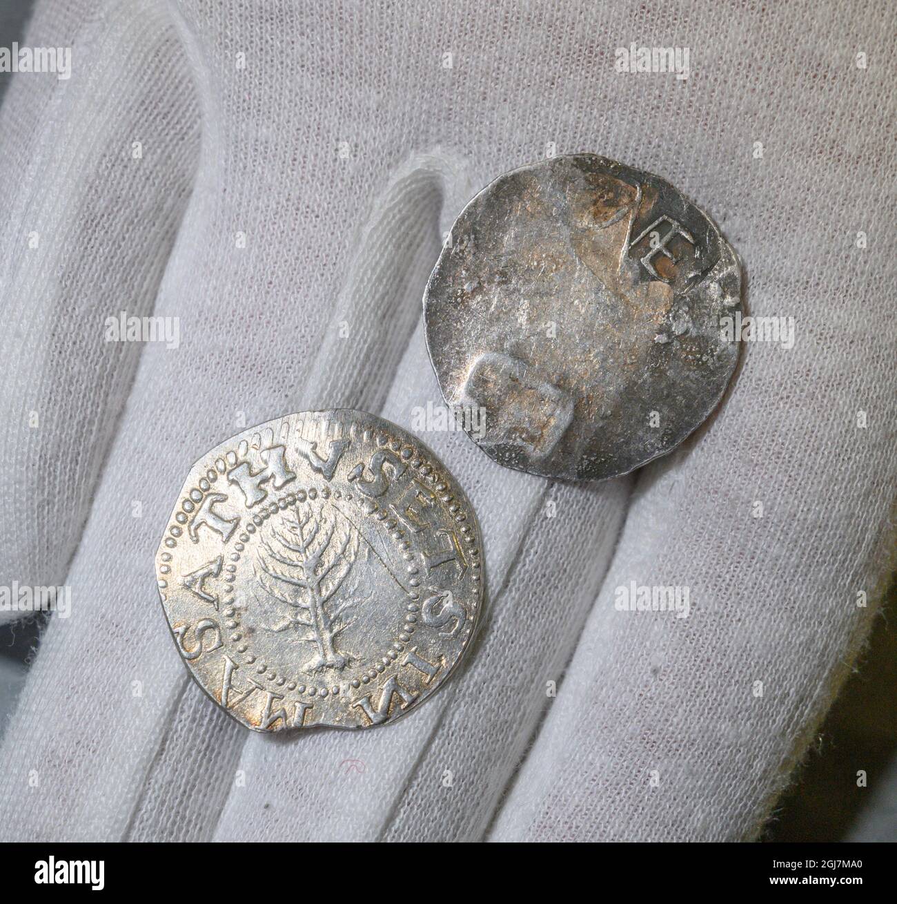 17th century coin hi-res stock photography and images - Alamy