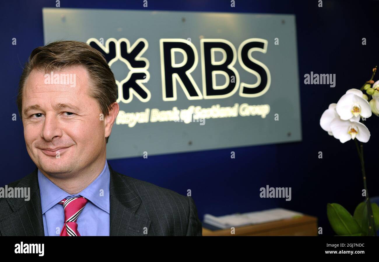 News scotland bank hi-res stock photography and images - Alamy