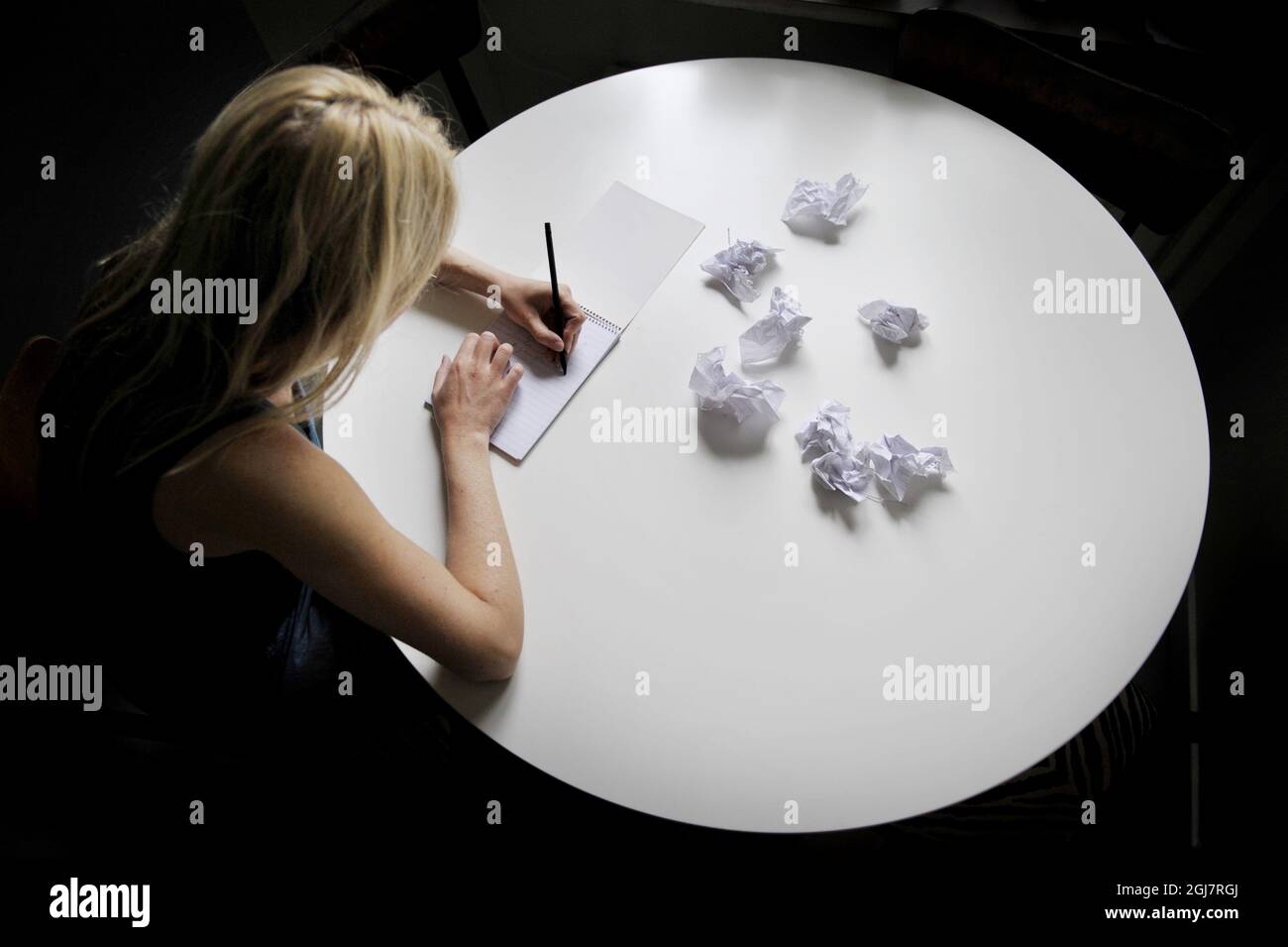 Frustrated writer hi-res stock photography and images - Alamy