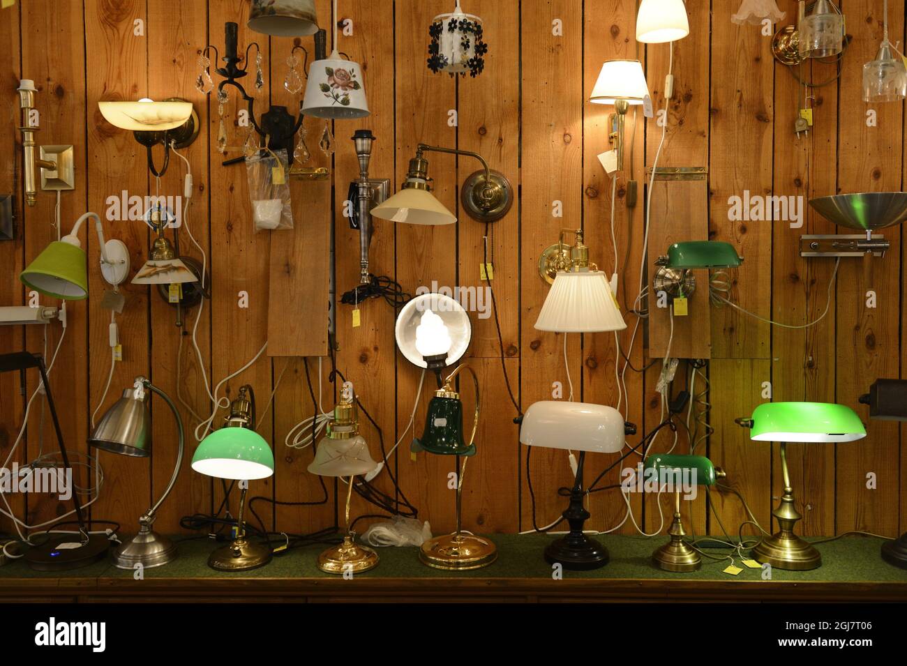 A window display of a lamp shop Stock Photo - Alamy