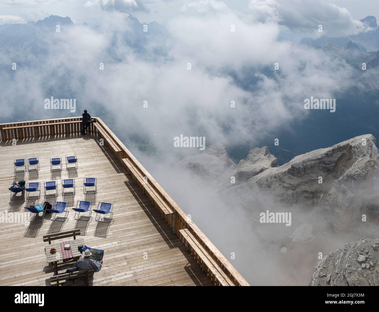 Dolomites unesco platform hi-res stock photography and images - Alamy