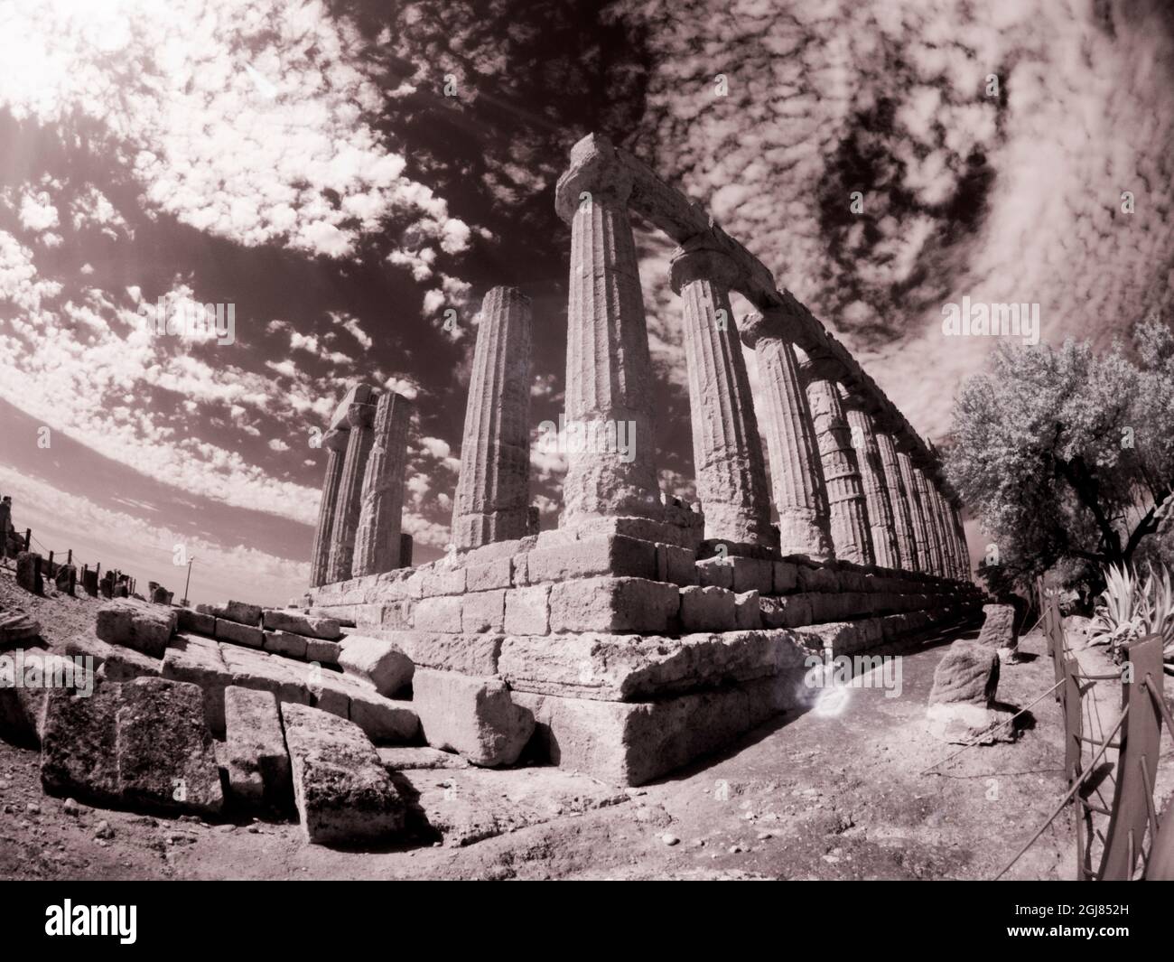 Agrigento ruins hi-res stock photography and images - Alamy